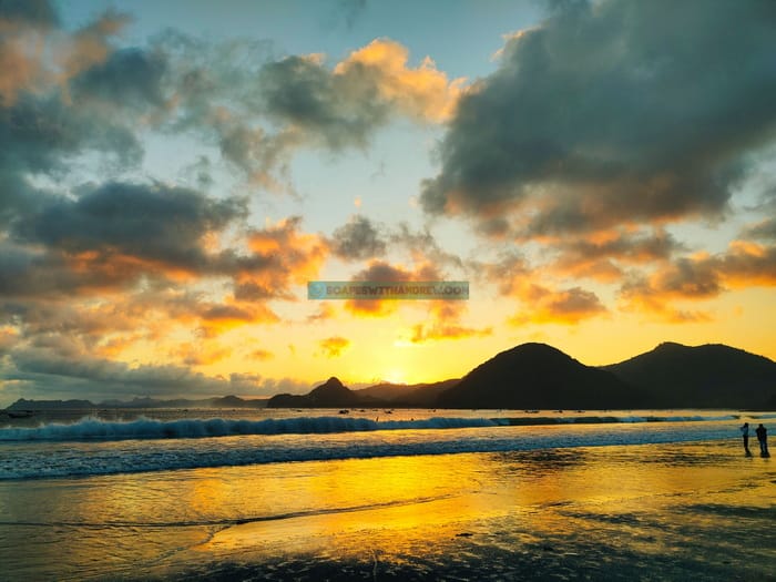 EP 5: Selong Belanak Beach Lombok: Surga Tersembunyi yang Bikin Betah